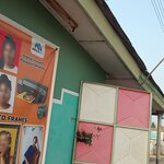 Media Links (Nii Odai Ayiku Road No:83, Nungua), kuaförler  Gana'dan