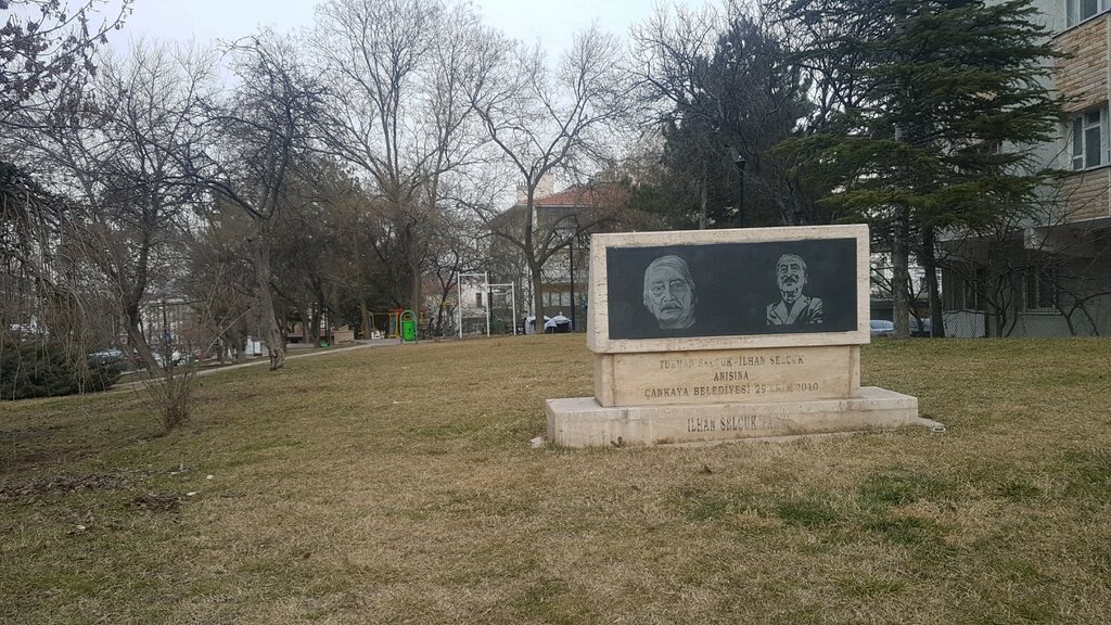 Parklar ve ormanlar İlhan Selçuk Parkı, Ankara, foto