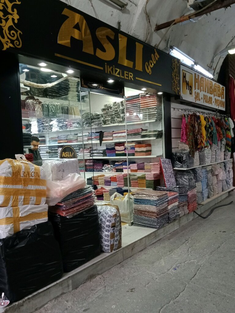 Toptan giyim Aslı İkizler Eşarp, İstanbul, foto