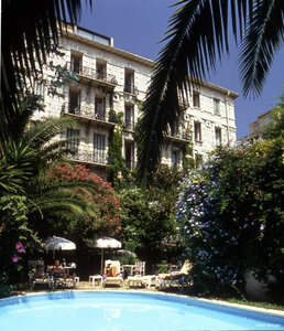 Windsor Hotel (11 rue Dalpozzo,  Nice), otel  Nice'den