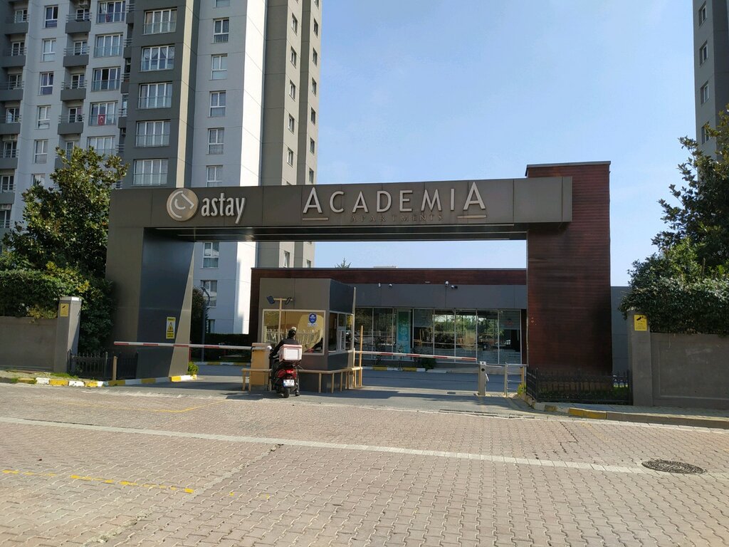 Yüzme havuzları Academia Apartments Yüzme Havuzu, İstanbul, foto