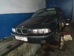 Автосервис (vulica Kamarova No:6), otomobil servisi  Jabinka'dan