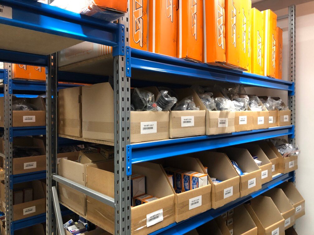 Otomobil yedek parçaları Автотрейд, Tomsk, foto