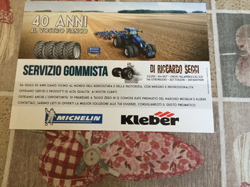 Jant ve lastikçiler Gommista Riccardo Secci, Sardunya, foto