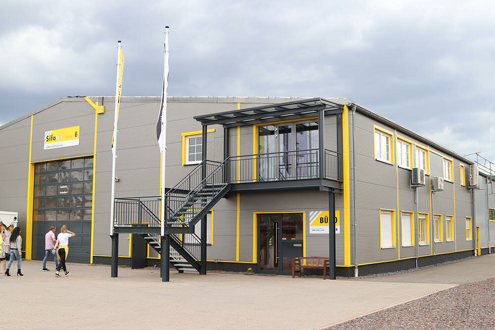Giyim mağazası Sifatec GmbH & Co. Kg, Renanya‑Palatinate, foto