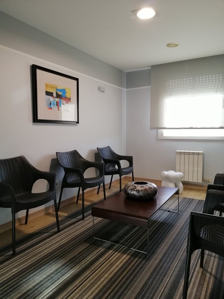 Özel ağız ve diş sağlığı klinikleri ve muayenehaneleri Clínica Dental Dra. Ángeles Martínez, Galisya, foto