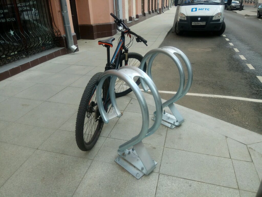 Bisiklet park yerleri Bicycle parking, Moskova, foto