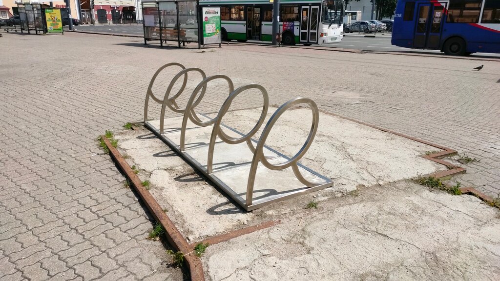 Bisiklet park yerleri Bicycle parking, Yaroslavl, foto