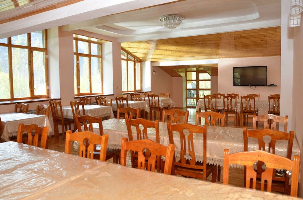 Otel Pamir Alibaba, Hârûğ (Horog), foto