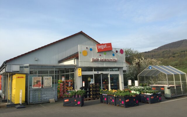 Süpermarket Tegut... gute Lebensmittel, Hesse, foto