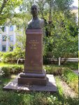 Р.А. Фаталиев (Batyraya Street No:2А/2), anıt, heykel  Makhachkala'dan