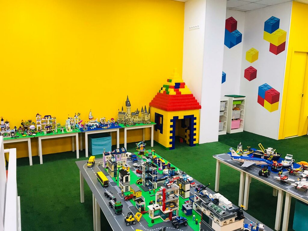 Oyun odası Legoteka, Kemerovo, foto