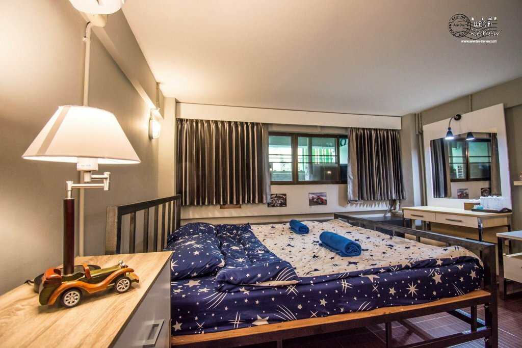 Otel Enjoy House - Hostel, Chiang Mai, foto