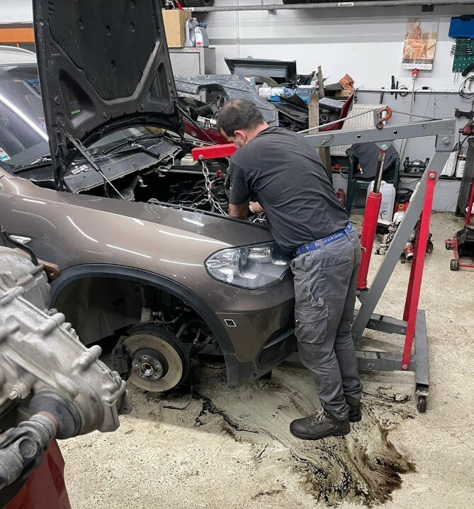 Otomatik şanzıman tamiri Akpp - Variator - Dsg, Moskova, foto