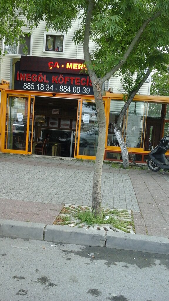 Kafe Meşhur İnegöl Köfte Salonu, İstanbul, foto
