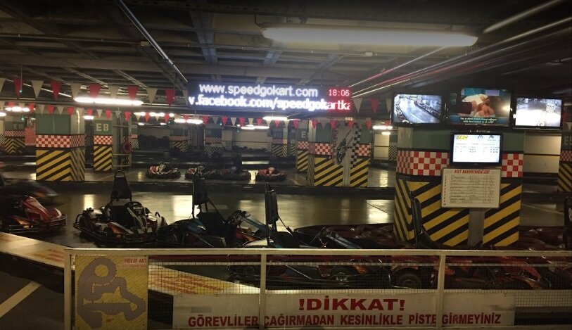 Spor ve eğlence merkezi Speed Go Kart Center, İstanbul, foto
