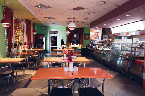 Kafe Polputi, Novgorodskaya oblastı, foto