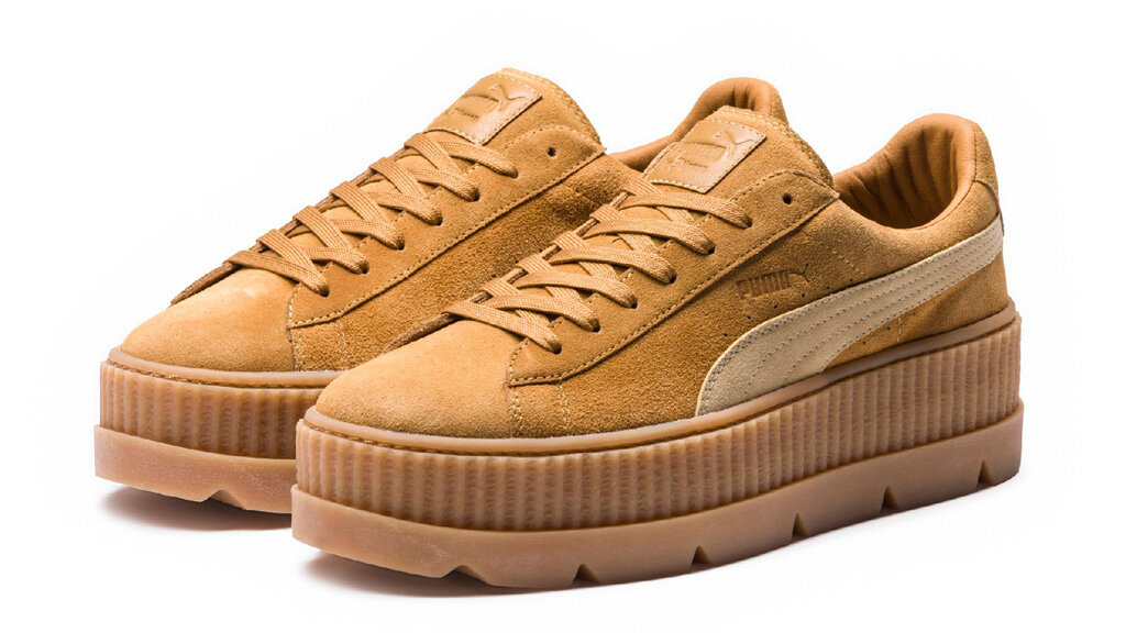 Spor giyim ve ayakkabı PUMA, Moskova, foto