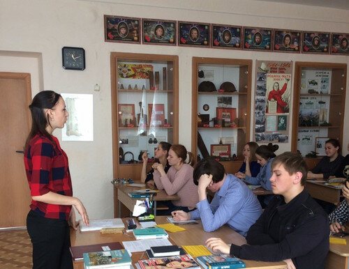 Ortaokul Козульская средняя общеобразовательная школа № 1, Krasnoyarski krayı, foto