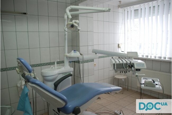 Özel ağız ve diş sağlığı klinikleri ve muayenehaneleri Stomatologiya Doktor Mila, Zaporoje, foto