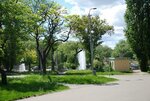 Парк им. Лазаря Глобы (Dnipro, Dmytra Yavornytskoho Avenue), bowling salonları  Dnepropetrovsk'tan