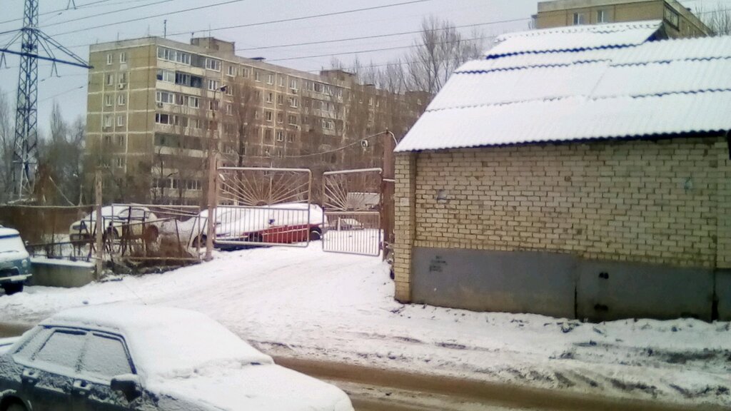 Otoparklar Avtostoyanka, Saratov, foto