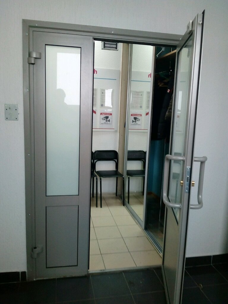 Ticaret merkezleri Analitichesky tsentr Romni Marsh, Omsk, foto