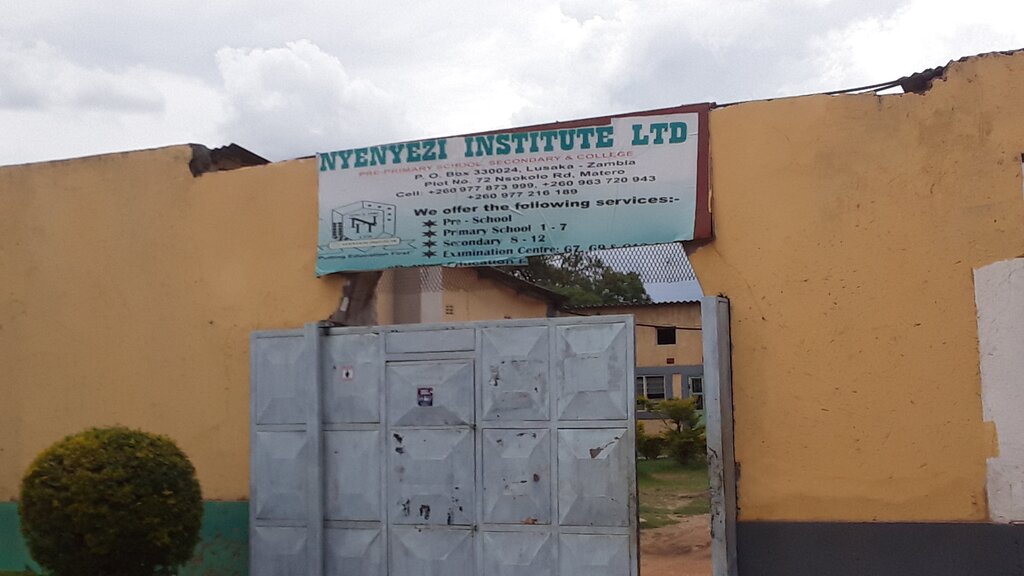 Üniversiteler Nyenyezi Institute, Lusaka, foto