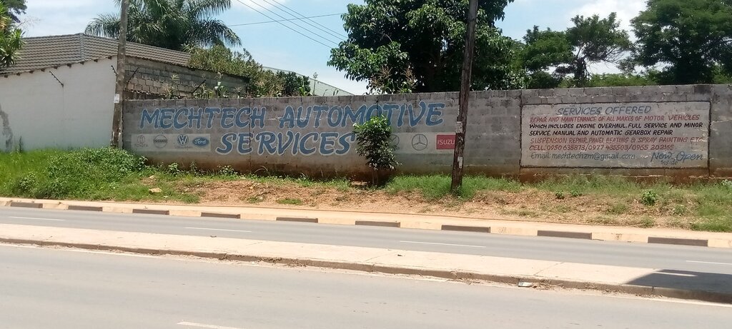 Otomobil servisi Mechtech Automotive Services, Lusaka, foto