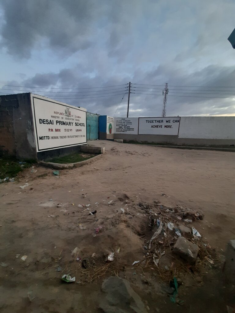 Ortaokul Desai Primary, Lusaka, foto