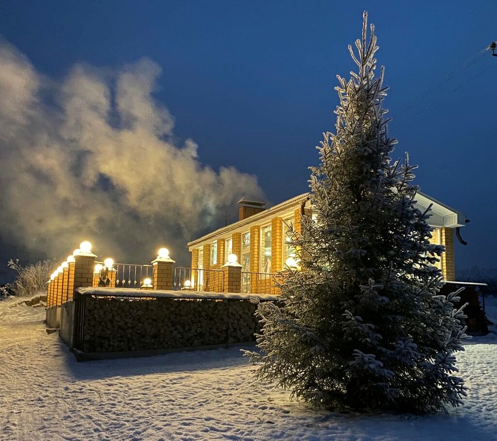 Tatil köyleri Два шамана, Permski krayı, foto