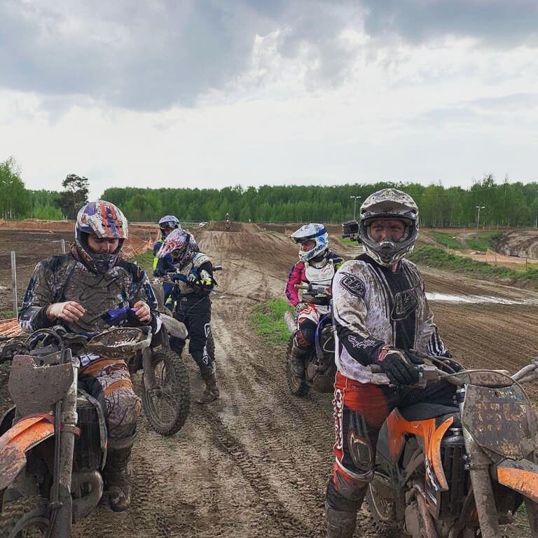 Motosiklet okulu ArtyuhMX, Moskova, foto