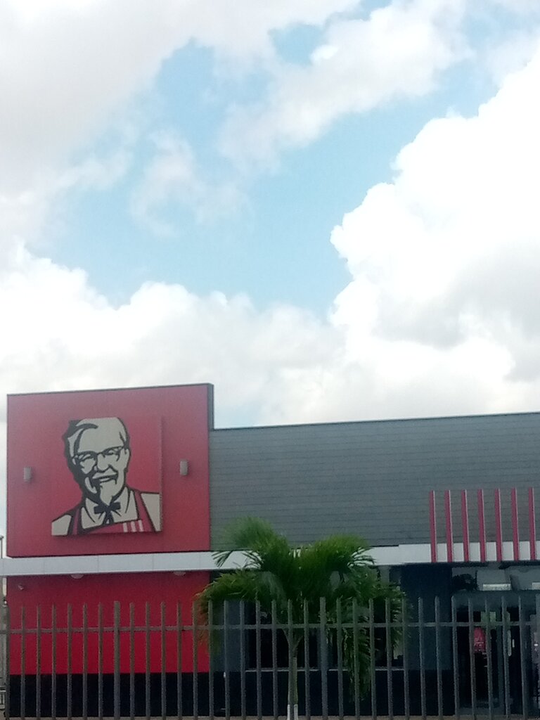 Restoran KFC, Loanda, foto