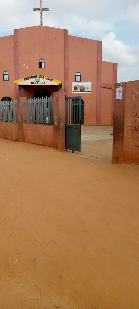 Katolik kiliseleri Paroquia São João Calabria, Loanda, foto