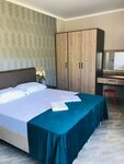 MG Panorama White House (ulitsa Lenina No:40А, posyolok gorodskogo tipa Novomikhaylovskiy), otel  Krasnodarski krayından