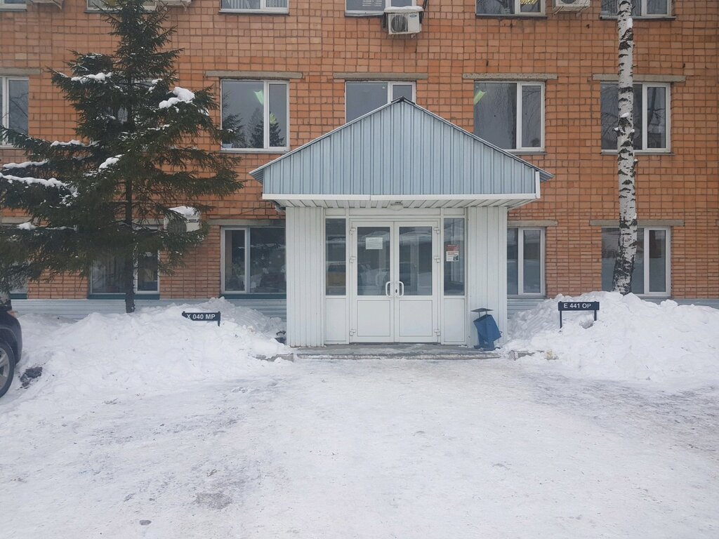 Hadde metal üretim ve satışı Kartel stall, Izhevsk, foto