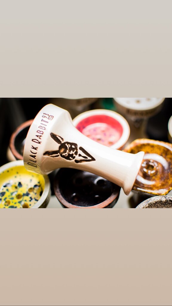 Tütün, sigara mağazaları Black Rabbit Bowl, Anapa, foto