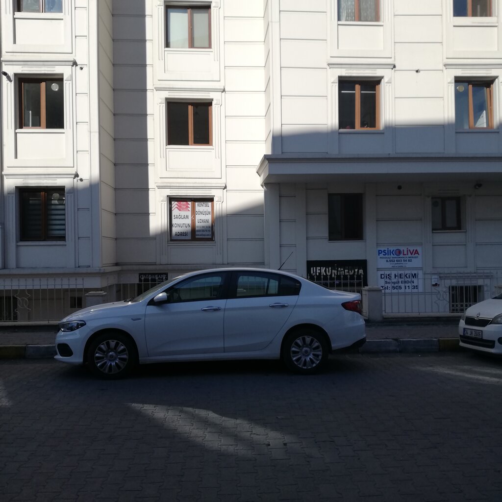 Hukuk büroları AV. Mehdi Canan, İstanbul, foto