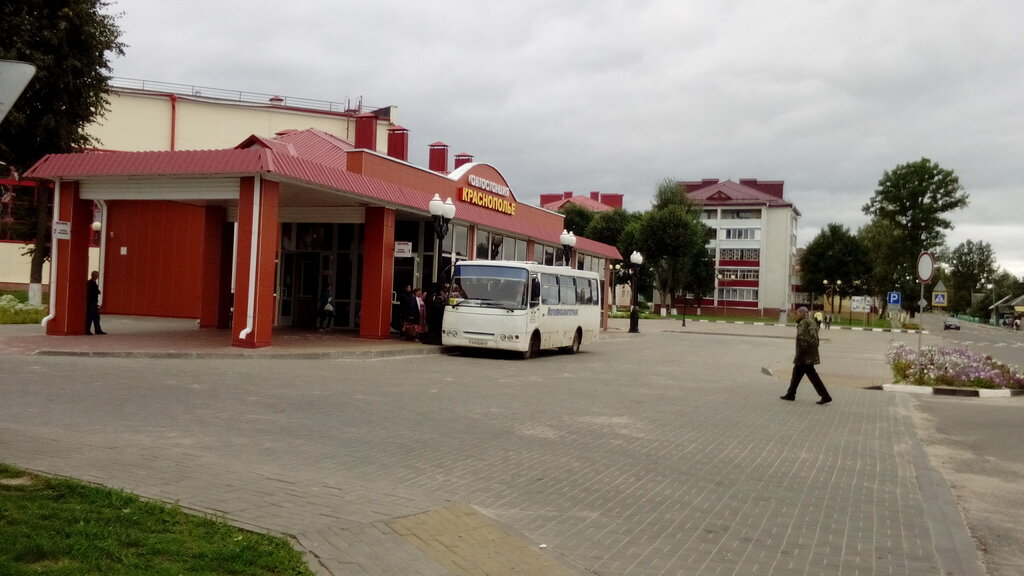 Otobüs park yerleri Krasnopolsky filial Avtopark № 11 Mogilevoblavtotrans, Mogiliovskaya oblastı, foto