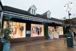 Tommy Hilfiger (Oxfordshire, Bicester Village 24), giyim mağazası