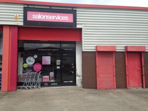 Salon Services (England, Middlesbrough), kuaförler  İngiltere'den