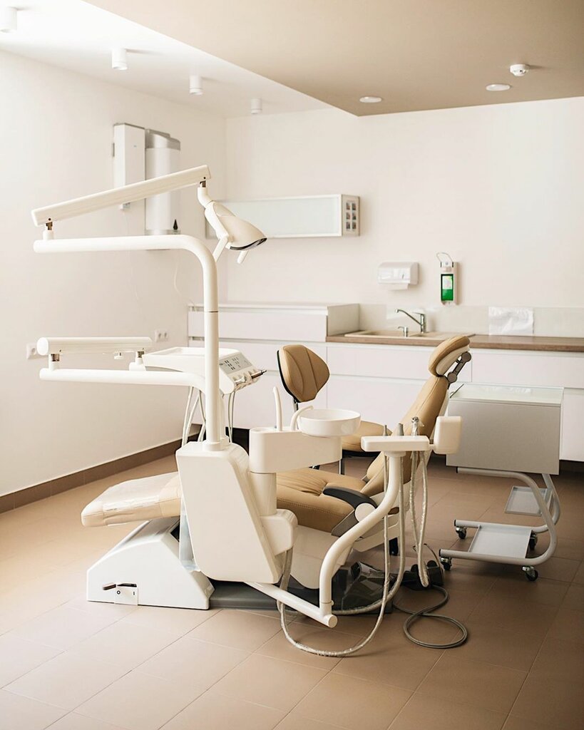 Özel ağız ve diş sağlığı klinikleri ve muayenehaneleri Le Eclat Esthetique, Gomel, foto