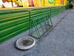 Велопарковка (Kozlovskaya Street No:31), bisiklet park yerleri  Volgograd'dan