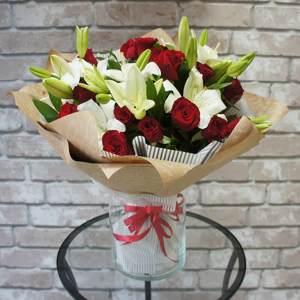 Çiçek teslimatı Eto leto flower shop, Krasnodar, foto