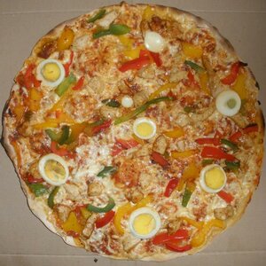 Pizza Májovka (Plzeňský kraj, Plzen-mesto, Klatovská třída), hazır yemek teslim servisleri  Pilsen'den