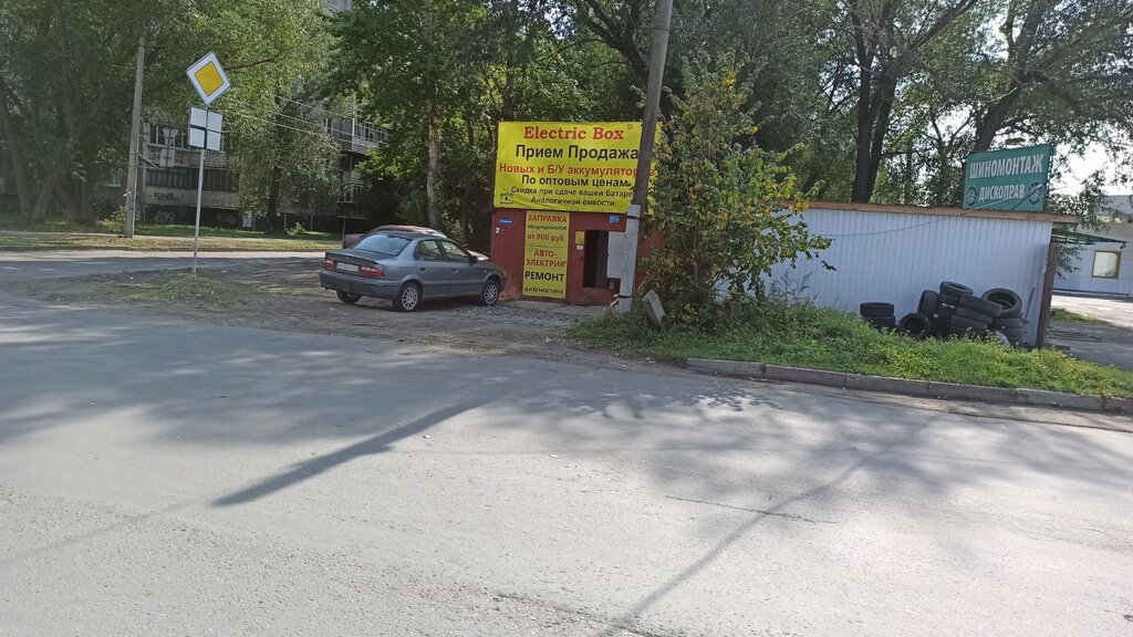 Oto aksesuarları Прием и продажа АКБ, Çeliabinsk, foto