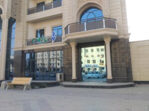 Qes (Bukhara, Islam Karimov Street), berberler  Buhara'dan