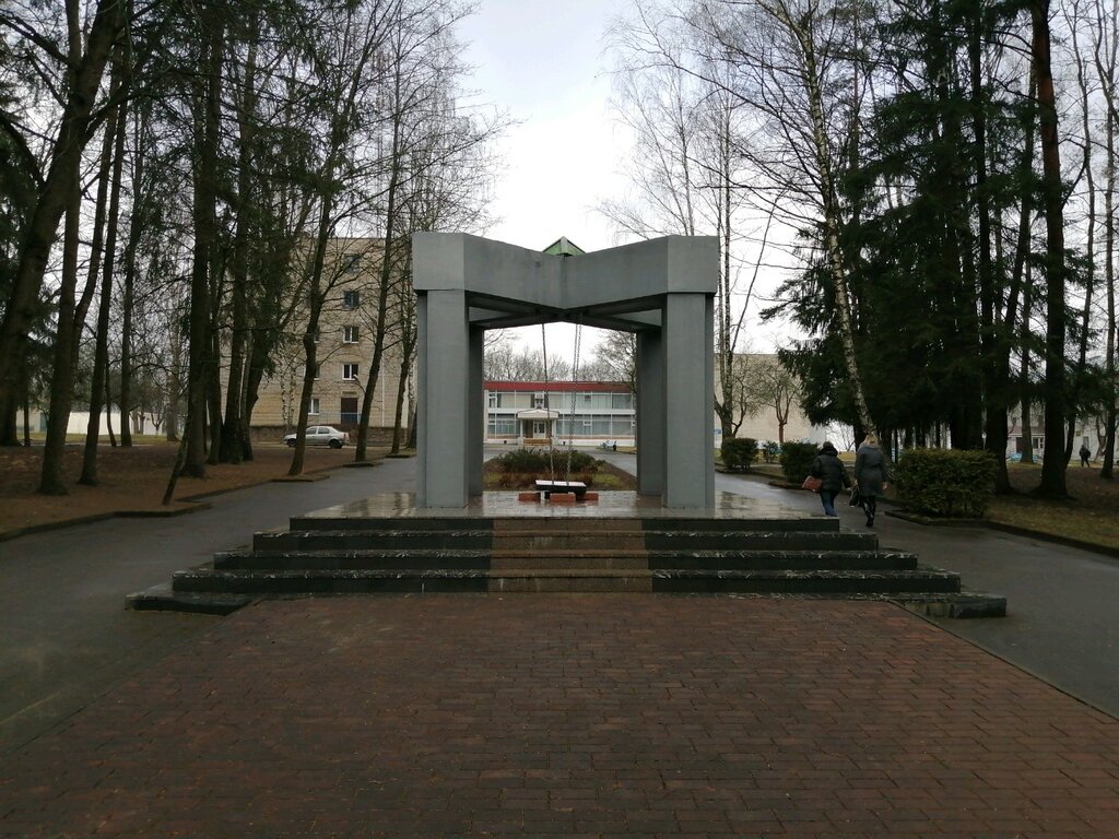 Anıt, heykel Жертвам Чернобыля, Moguilev, foto