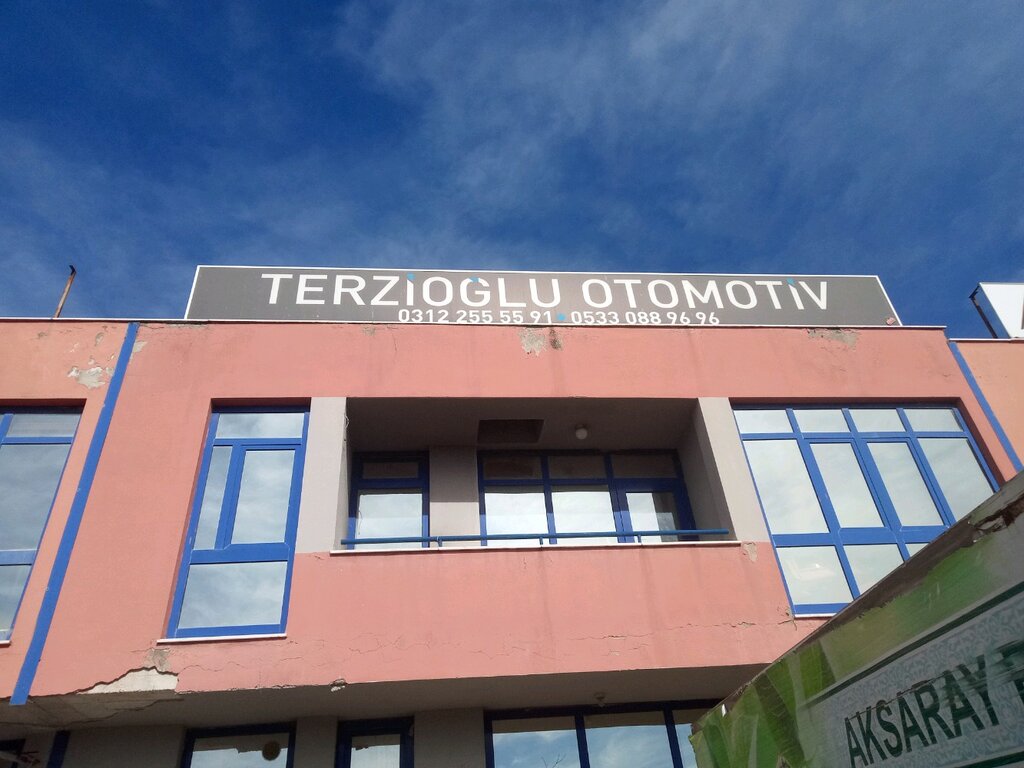 Kamyon ve ağır vasıta satış ve servis firmaları Terzioğlu İş Makinaları Otomotiv İnşaat, Ankara, foto