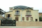 Hotel Edelweiss (Egnate Ninoshvili Street No:142), otel  Kutaisi'den